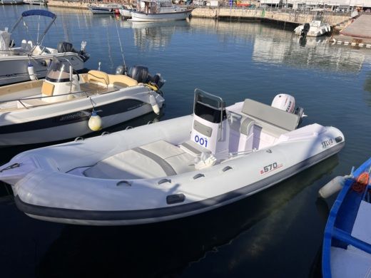 Charter Selva 570 Da 40Cv Boat without licence (2023) in Taormina ...