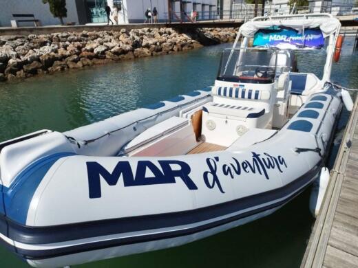 Rent Valiant 750 RIB (2007) in Portimão - Click&Boat