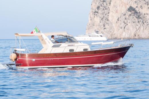 Noleggio Barca a motore Aprea Mare Smeraldo 9 (2004) - Positano - Click ...