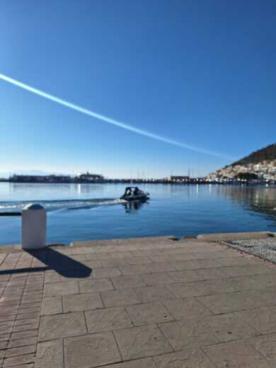 Charter Compass 465 De Luxe Motorboat (2020) in Kalymnos - Click&Boat