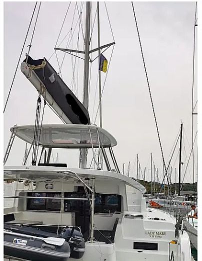 Catamaran Lagoon 46 (2024) huren in Laurion - Click&Boat