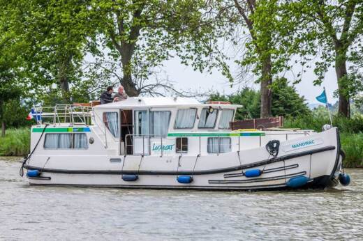 Rent Pénichette Flying Bridge 1165 Fb Houseboats (0) in Loosdrecht ...