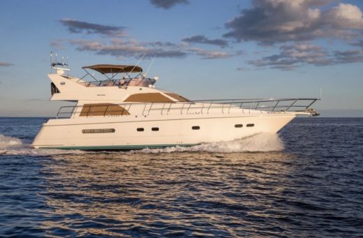 Rent Neptunus 60 Motor yacht (2000) in Puerto Aventuras - Click&Boat