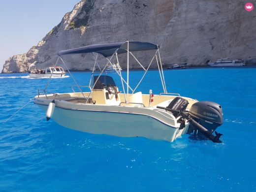 Rent Proteus Limeni Boat without license (2018) in Zakynthos - Click&Boat