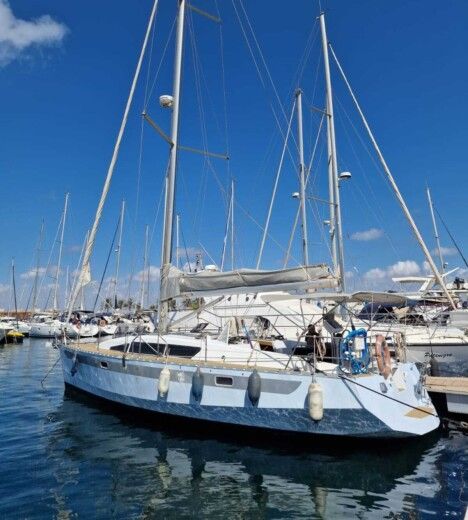 Charter Pilatus Ciclope 40 Sailboat (2011) in Faro - Click&Boat
