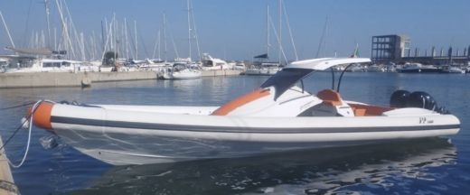 Alquiler Neumática Panamera Py100 (2023) en Nettuno - Click&Boat