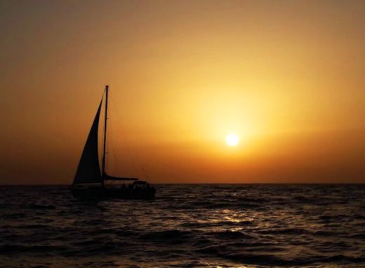 Charter Sunset Trip To Dia Island Jeanneau Sun Kiss 45 Sailboat (1998 ...