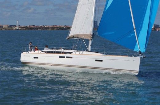 Charter Jeanneau Sun Odyssey 469 Sailboat (2015) in Puntone di Scarlino ...