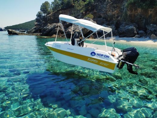 Rent Compass 135Cc Boat without license (2020) in Kefalonia - Click&Boat