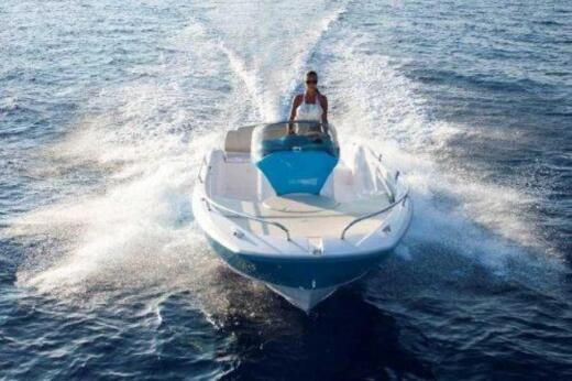 Charter Sessa Marine Key Largo One Motorboat (2020) in Taormina - Click ...