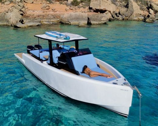 Charter Scorpion Yacht Scorpion 40 Motorboat (2021) in Ibiza - Click&Boat
