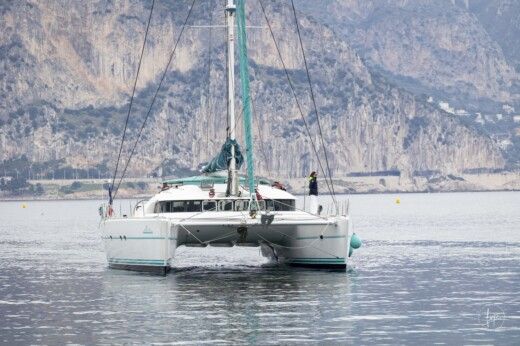 Rent Lagoon Lagoon 570 Catamaran (2006) in Cannes - Click&Boat