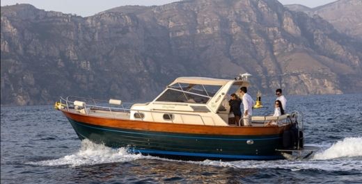 Miete Motorboot Aprea. Mare Aprea Mare 9Mt (2019) in Positano - Click&Boat