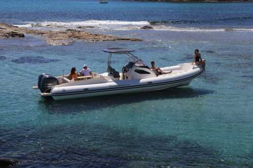 Location Semi-rigide Capelli Capelli Tempest 1000 (2021) à Cavalaire ...