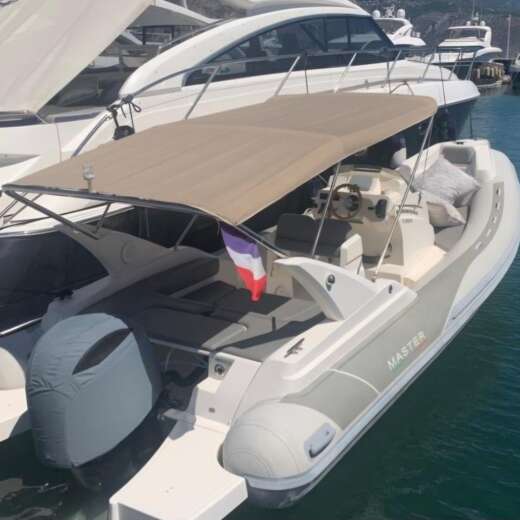 Location Bateau à moteur Master 700 (2018) à Marseille - Click&Boat