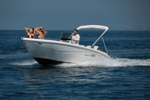 Charter Scar Next 195 Boat without licence (2020) in Torre Annunziata ...