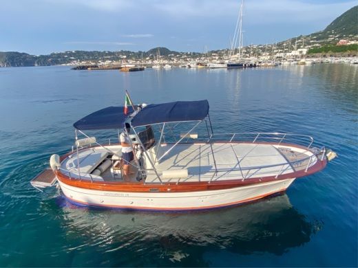 Charter Fratelli Aprea Gozzo 750 Open Motorboat (2015) in Ischia ...