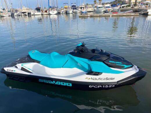Alquiler Moto de agua Seadoo Gtx Pro 130 Cv (2023) en Denia - Click&Boat