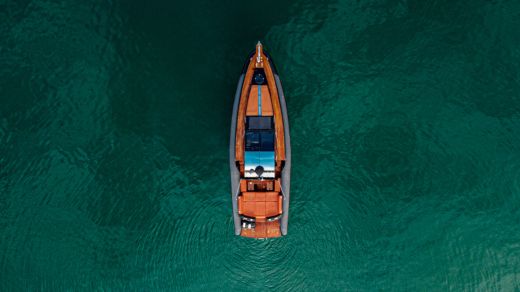 Charter Rib Unlimited Explorer 36 RIB (2008) in Volos Port - Click&Boat