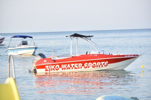 Charter Mercan Yachting Ski 19 Motorboat (2021) in Platamon - Click&Boat