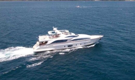 Charter Azimut 105-Foot Azimut Jumbo Yacht Motor yacht (2010) in ...