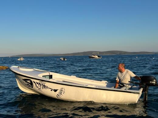 Location Bateau sans permis Elan Elan Pasara 490 (1990) à Ivan Dolac ...