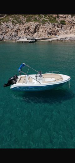 Charter Proteus Luxury Motorboat (2023) in Milos - Click&Boat