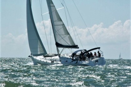 Sailboat Rentals & Charters near me | Best prices - Click&Boat