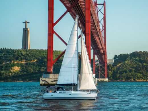 Alugar Veleiro Jeanneau Sun Odyssey 40.3 (2006) em Lisboa - Click&Boat