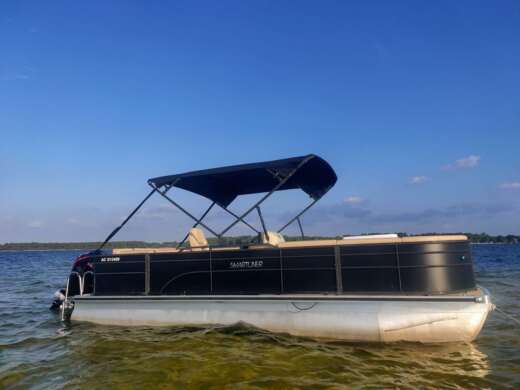 Charter Smartliner Ponton 22 Motorboat (2020) in Sanguinet - Click&Boat