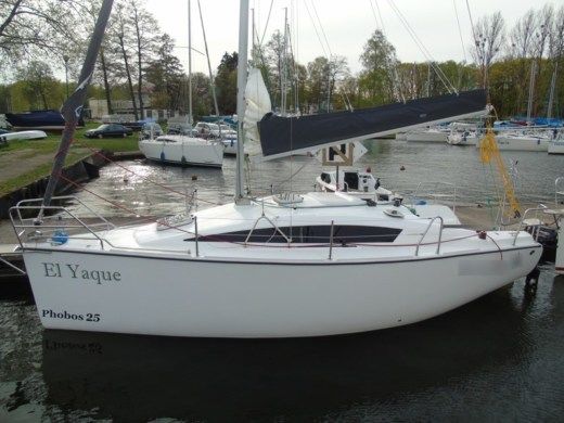 Giżycko: Czarteruj Jacht żaglowy Phobos 25 (2015) - Click&Boat