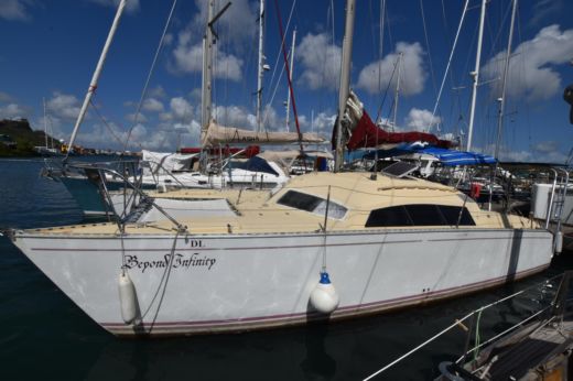 Location Catamaran Sailcraft Comanche 32 (1979) à Le Magouër - Click&Boat