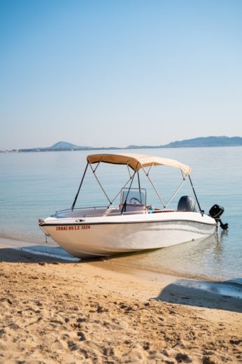 Location Bateau sans permis Asso 510 (2024) à Zakynthos - Click&Boat