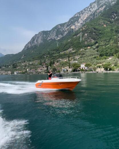 Miete Motorboot Marine Time Qx 560 (2024) in Gargnano - Click&Boat