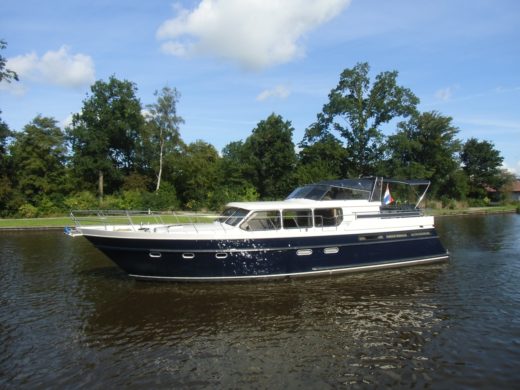Charter Danmaris Elite Riverline 1500 Houseboat (2012) in Jirnsum ...