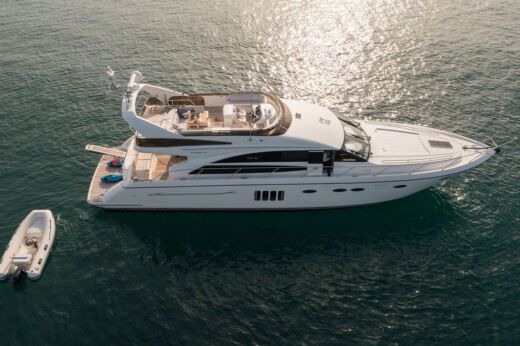 Rent Princess Yachts 2008 Motor yacht (2008) in Mykonos - Click&Boat
