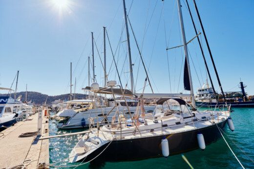 Charter Comar Comet 50 Sailboat (2002) in Piombino - Click&Boat