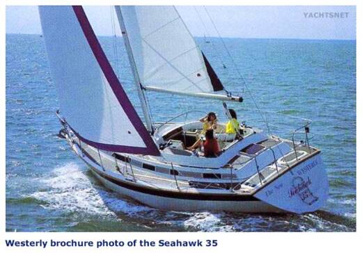 Charter Westerly Seahawk 35 Sailboat (1994) in Douarnenez - Click&Boat