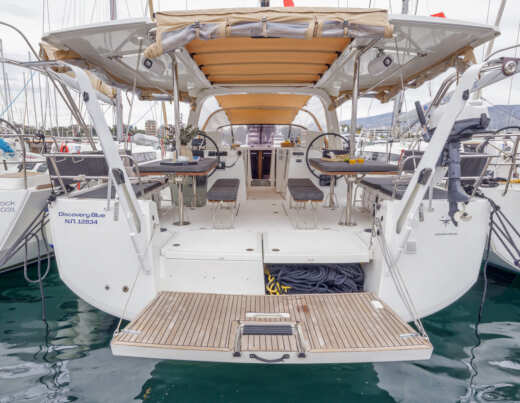 Charter Jeanneau Sun Loft 47 Sailboat (2021) in Athens - Click&Boat