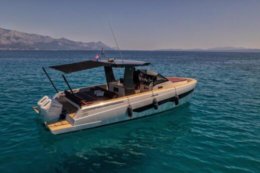 Alquiler Lancha Fiart Mare Seawalker 35 (2023) en Makarska - Click&Boat