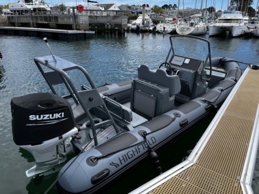 Location Bateau à moteur Highfield Highfield 660 (2023) à La Forêt ...