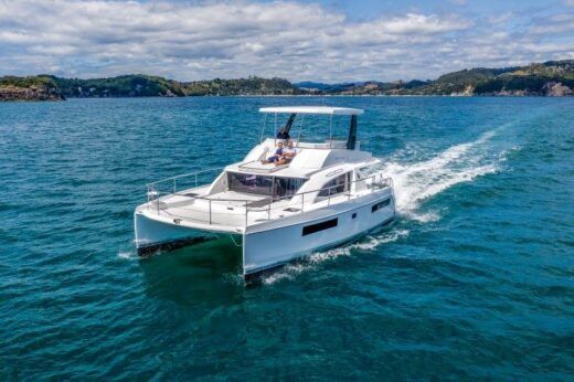 Miete Motoryacht Leopard 43 Pc (2017) in Rhodos - Click&Boat