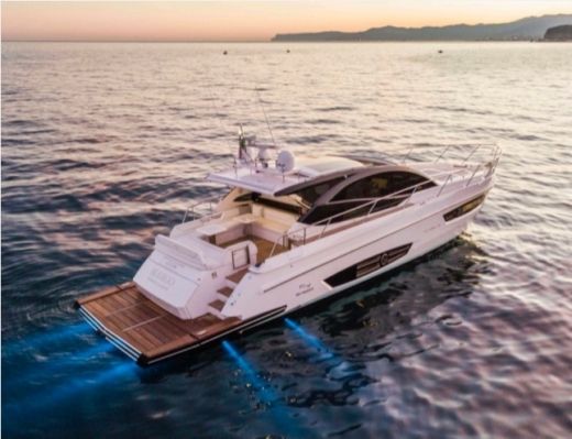 Alugar Iate Rio Yachts 56 Sport (2020) em Sorrento - Click&Boat
