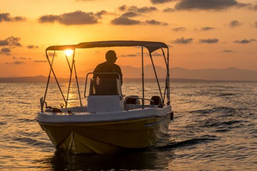 Charter Proteus 600 Motorboat (2023) in Zakynthos - Click&Boat