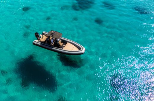 Location Semi-rigide Seawater Phantom 260 (2022) à Cagliari - Click&Boat