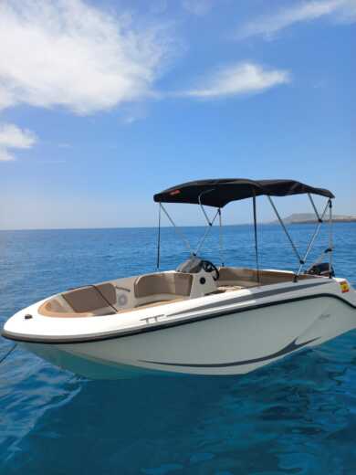 Noleggio Barca senza patente Not License Quicksilver 475 Axess (2022 ...