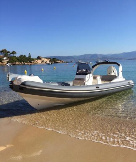 Location Semi-rigide Capelli Capelli Tempest 775 (2016) à Pietrosella ...