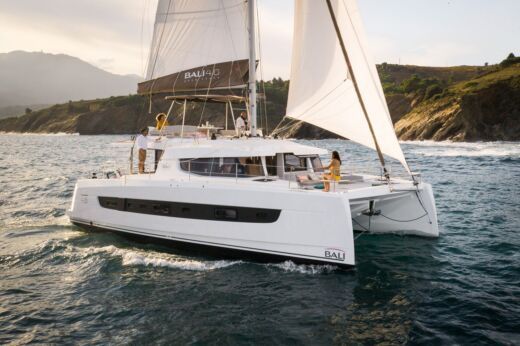 Location Catamaran 15 Bali 4.6 (4D/1Tw/0C/1P) (2023) à Hyères - Click&Boat