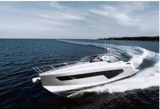 Rent Azimut Offshore Cruiser Motor yacht (2019) in Bodrum - Click&Boat