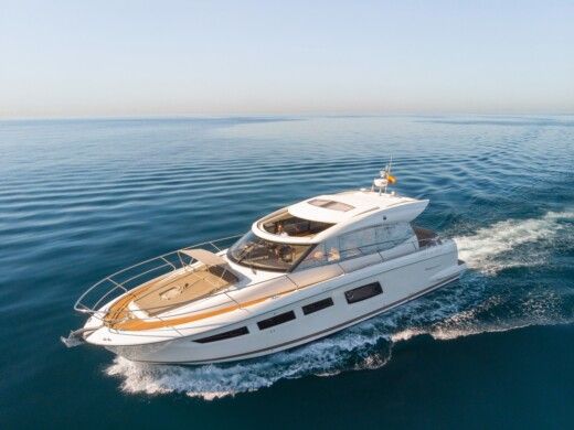 Rent Prestige 500S Motorboat (2012) in Marbella - Click&Boat